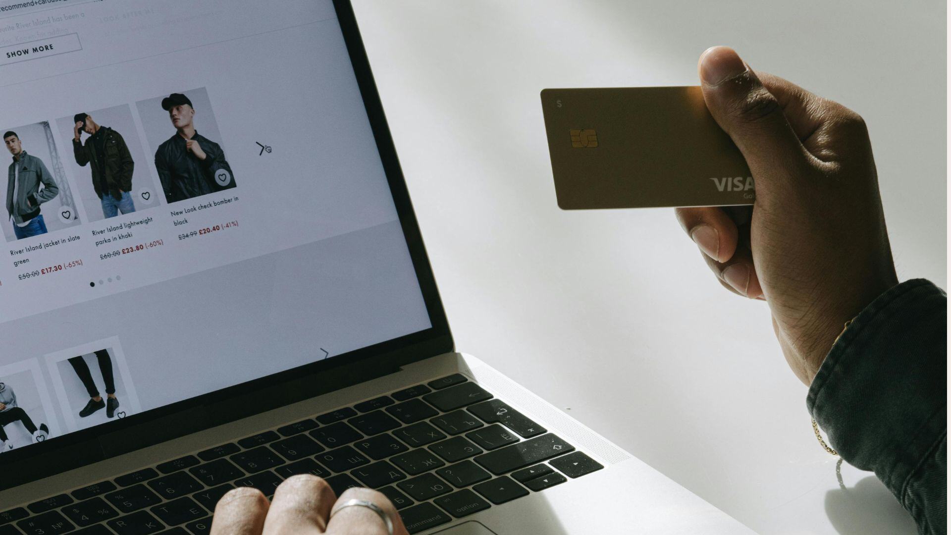 Wholesale vs Retail: Differences You Need to Know